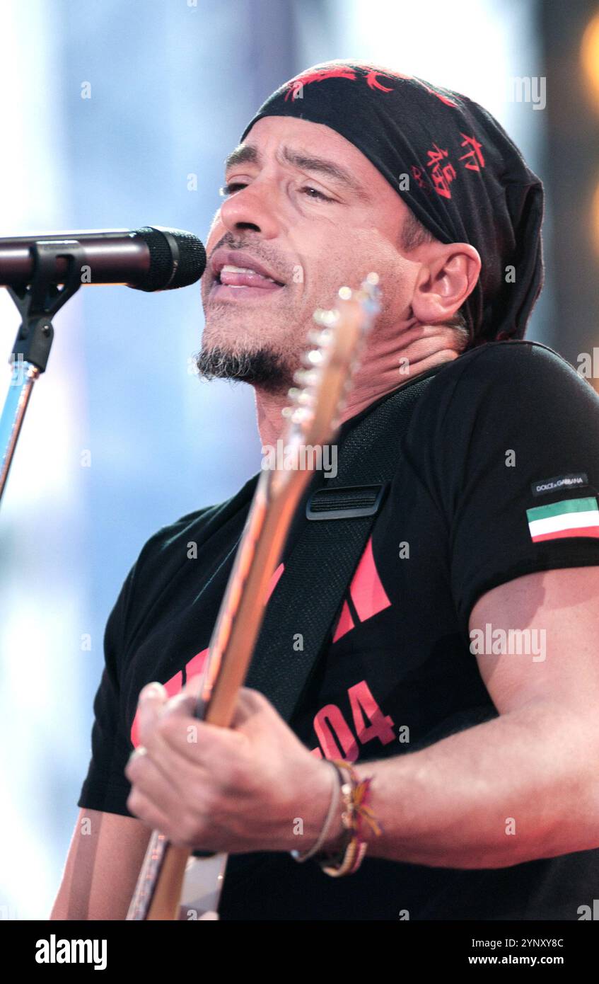 Eros ramazzotti festivalbar hi-res stock photography and images - Alamy