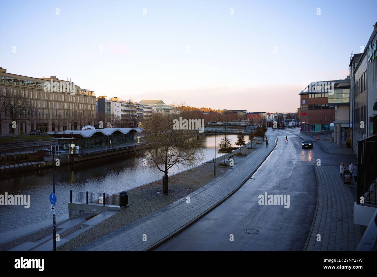 Modern city map riverside hi-res stock photography and images - Alamy