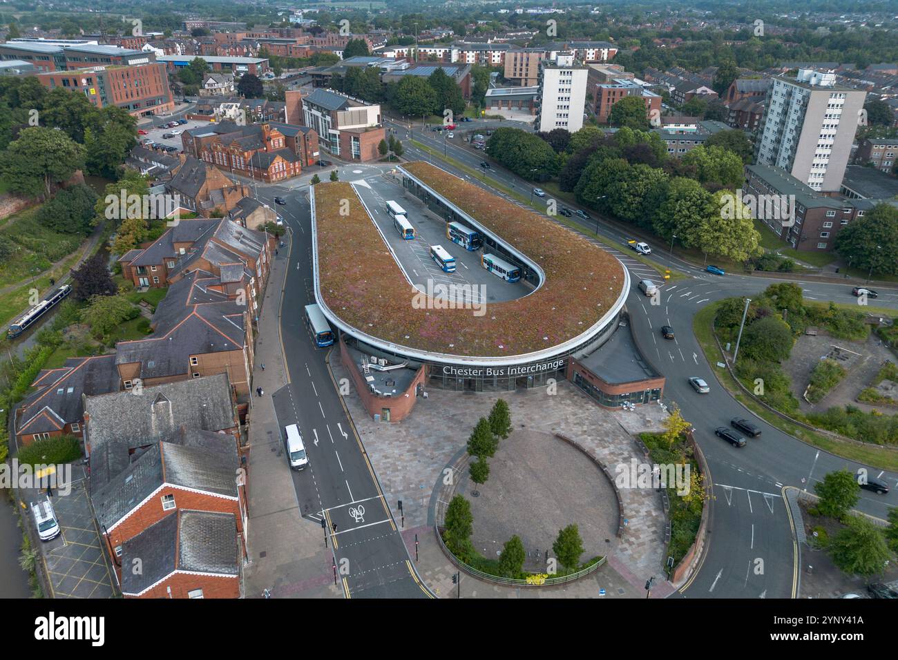 Chester town centre hi-res stock photography and images - Alamy
