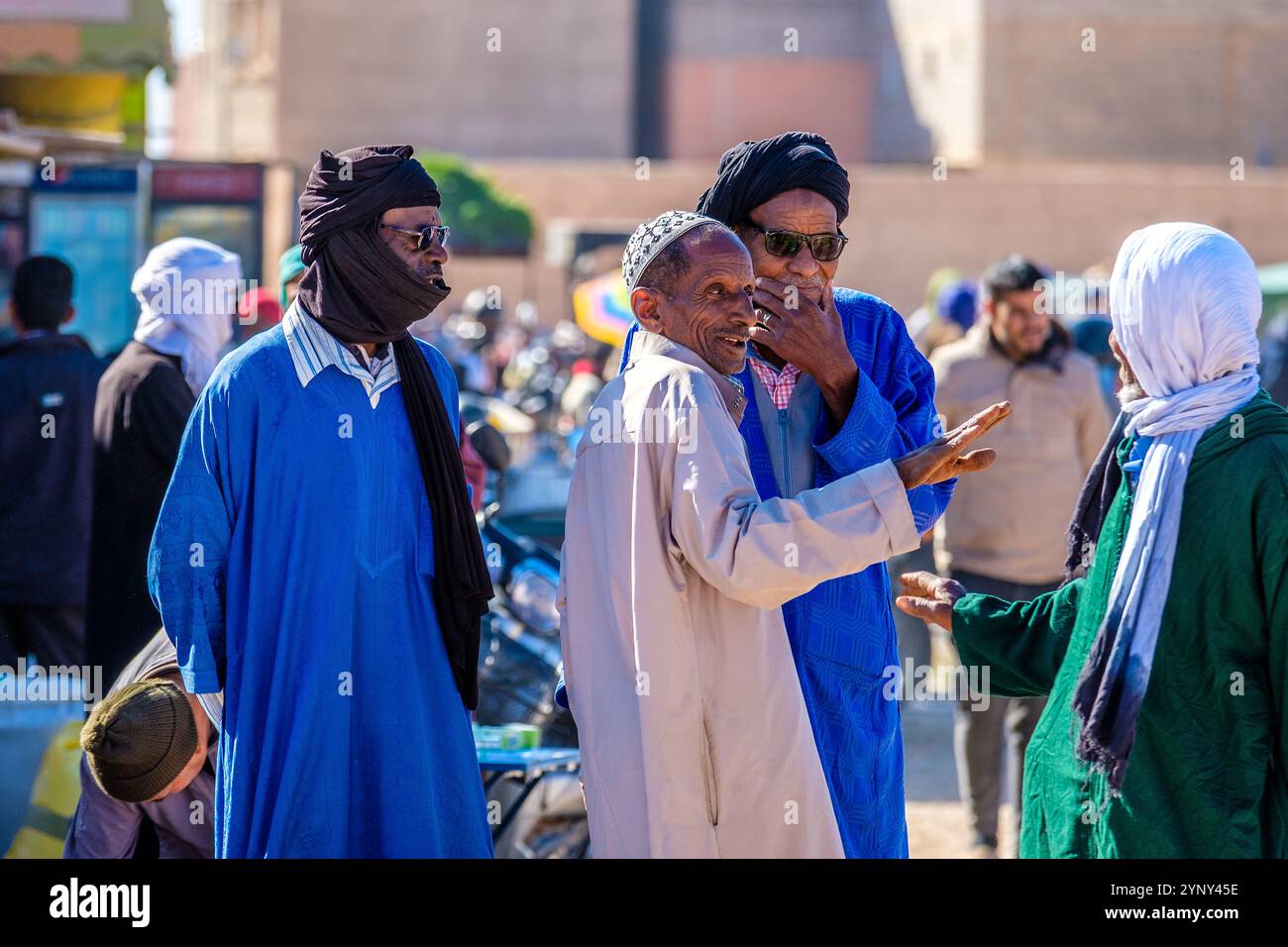 Moroccan Berbers at a souk ( market ) in the anti-atlas region of ...
