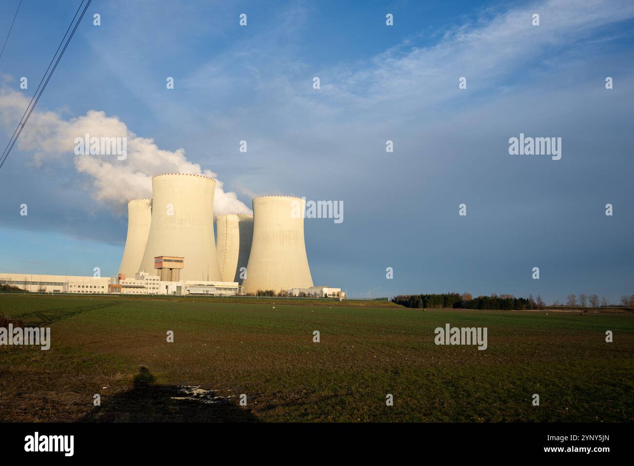 Smr reactor hi-res stock photography and images - Alamy