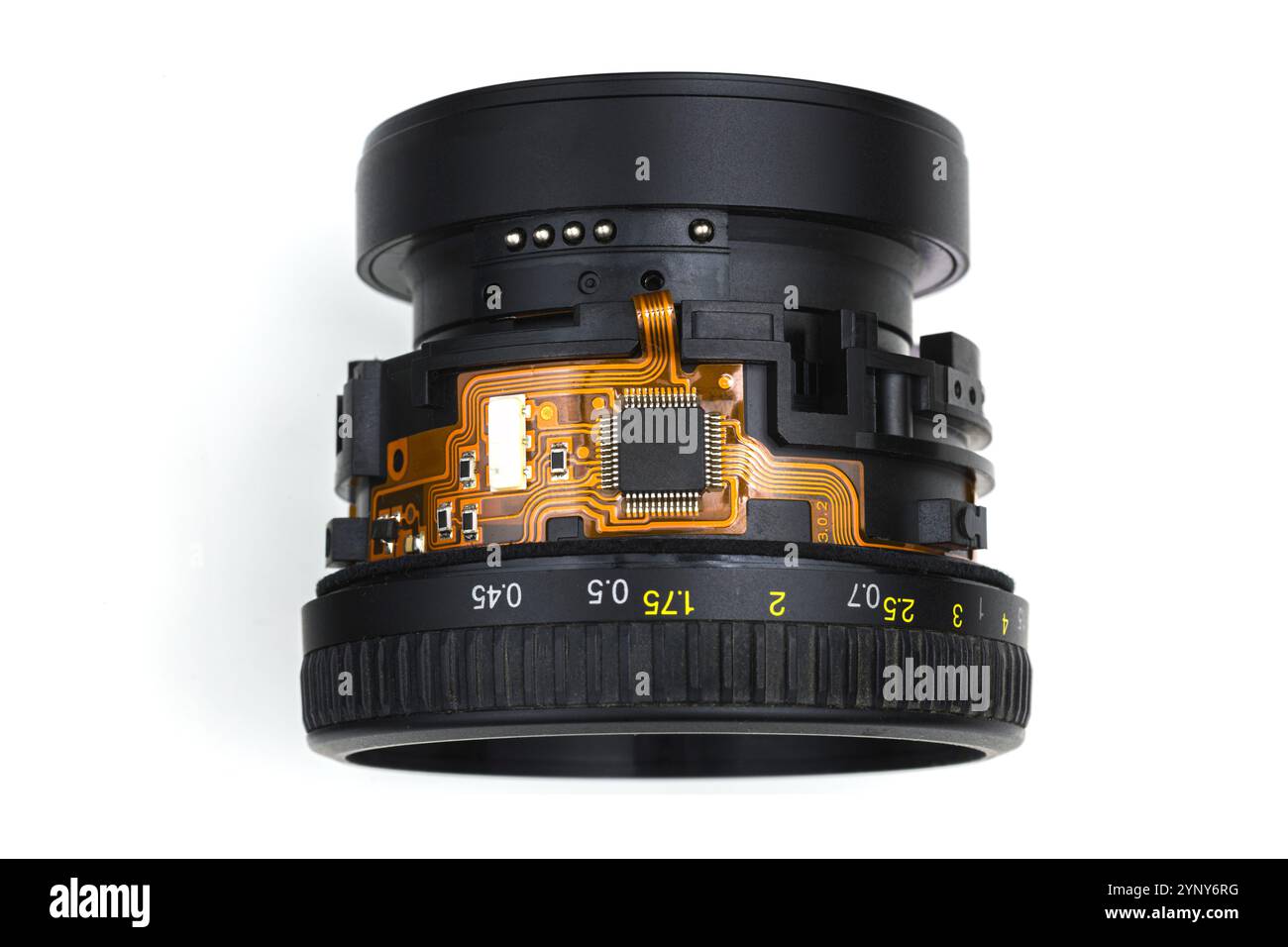 Broken camera lens hi-res stock photography and images - Alamy