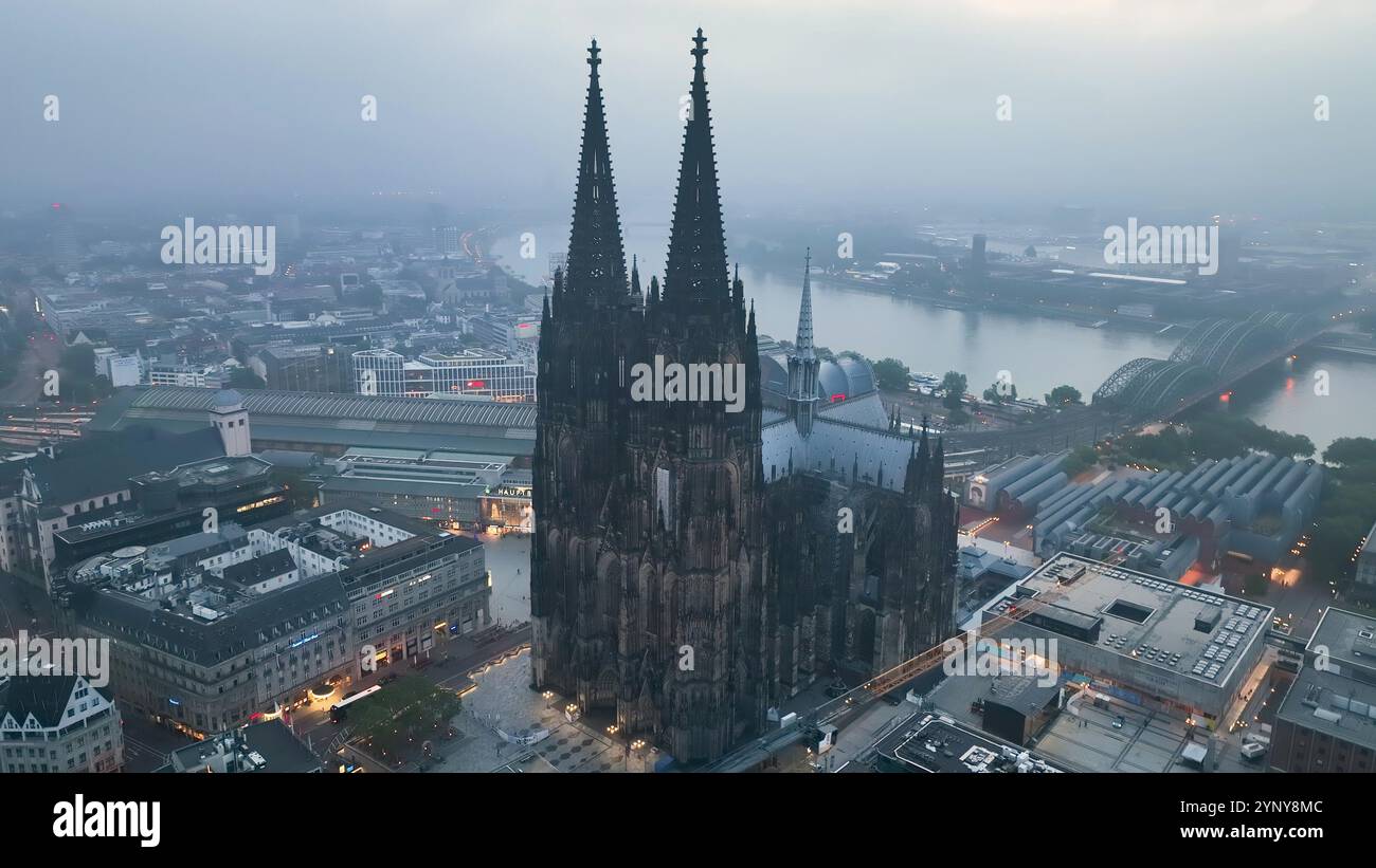 Colgone dome hi-res stock photography and images - Alamy