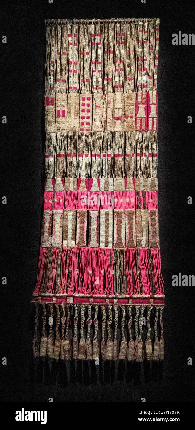 Olga de amaral hi-res stock photography and images - Alamy
