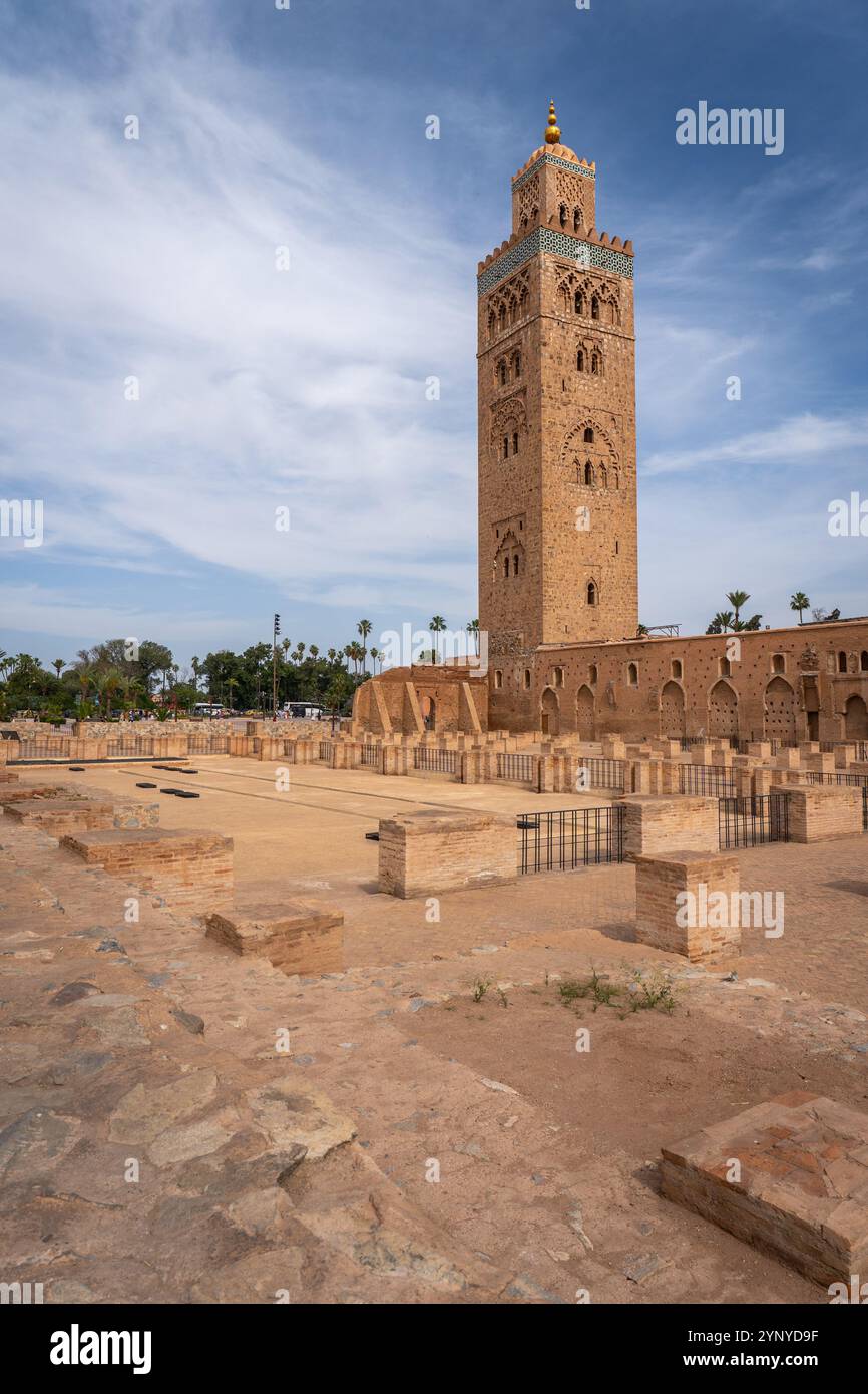 Prayer mosque tower hi-res stock photography and images - Alamy