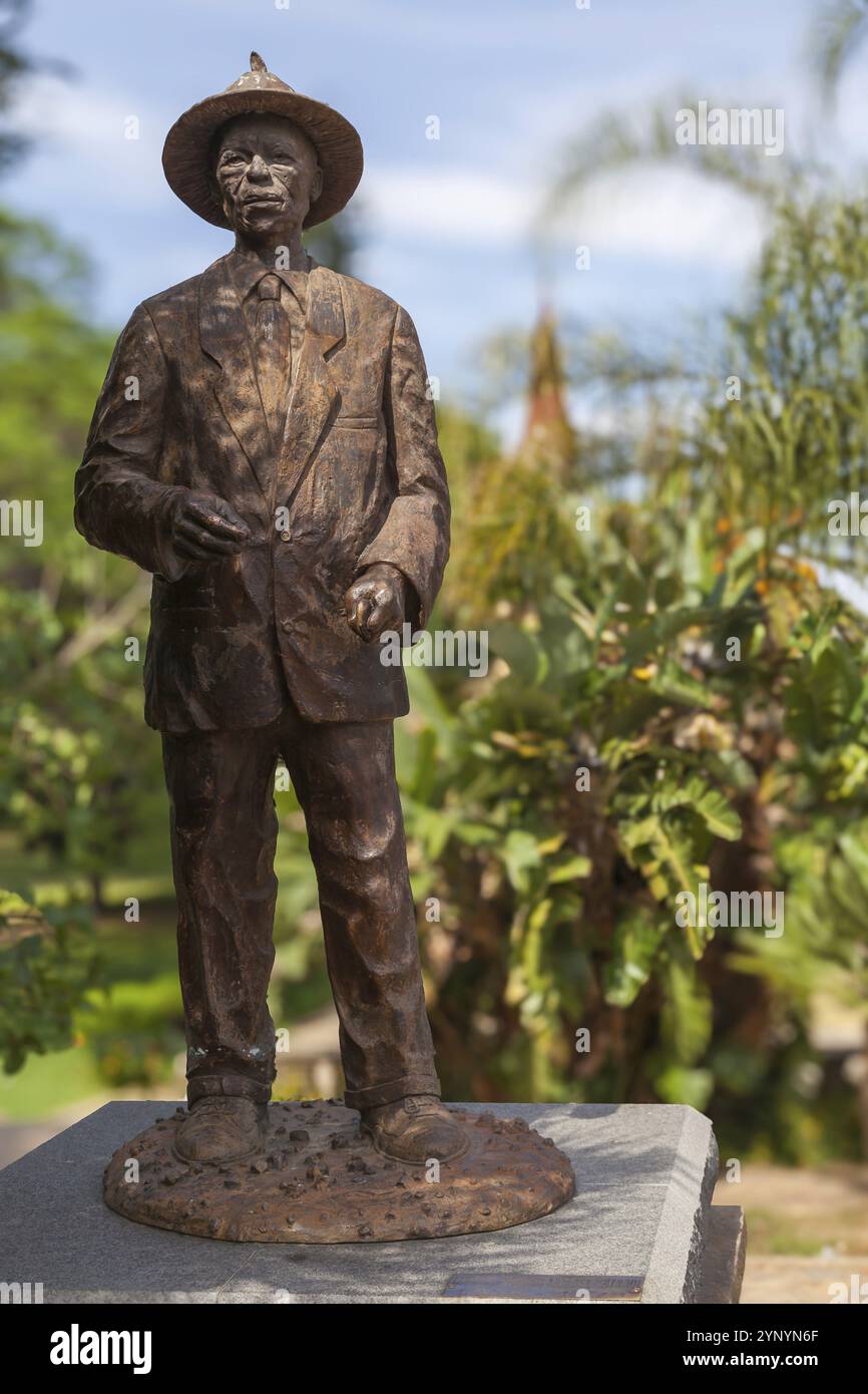 Statue of Captain Hendrik Samuel Witbooi at the Tintenpalast, Windhoek ...