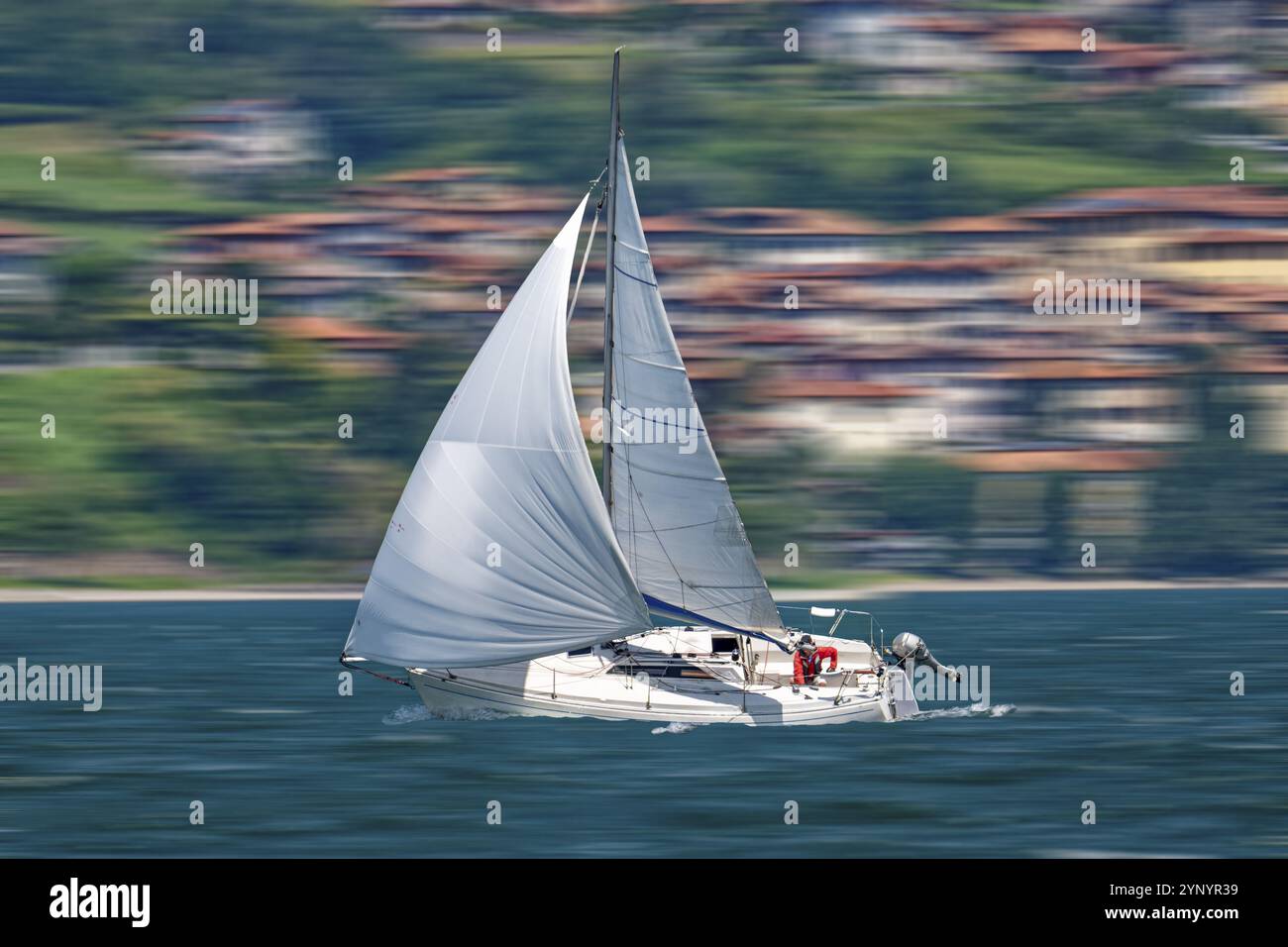 Sail boat on Lake Como Stock Photo - Alamy