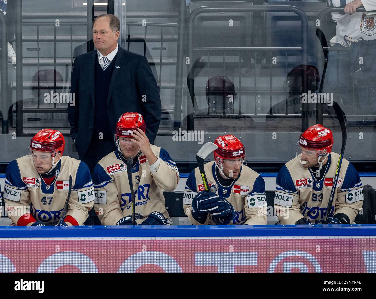 Steve Walker (Chef-Trainer, Schwenninger Wild Wings). GER, EHC Red Bull ...