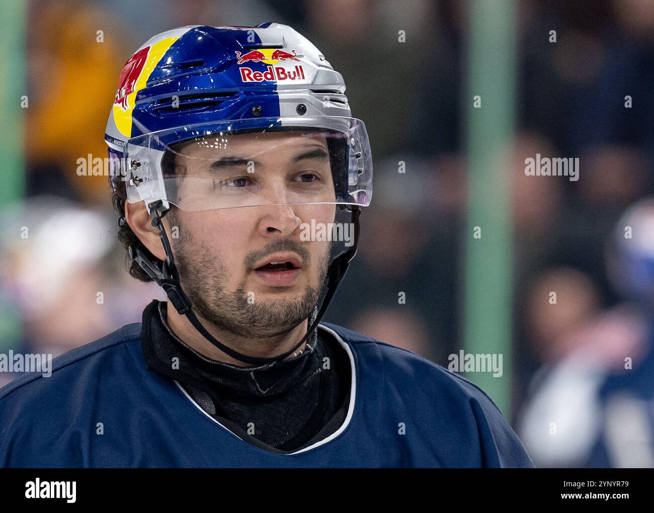 Taro Hirose (EHC Red Bull Muenchen, #17) / Portrait / Portraet. GER ...