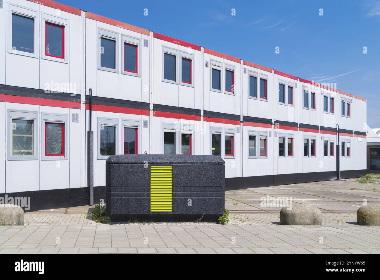 Barracks construction site hi-res stock photography and images - Alamy