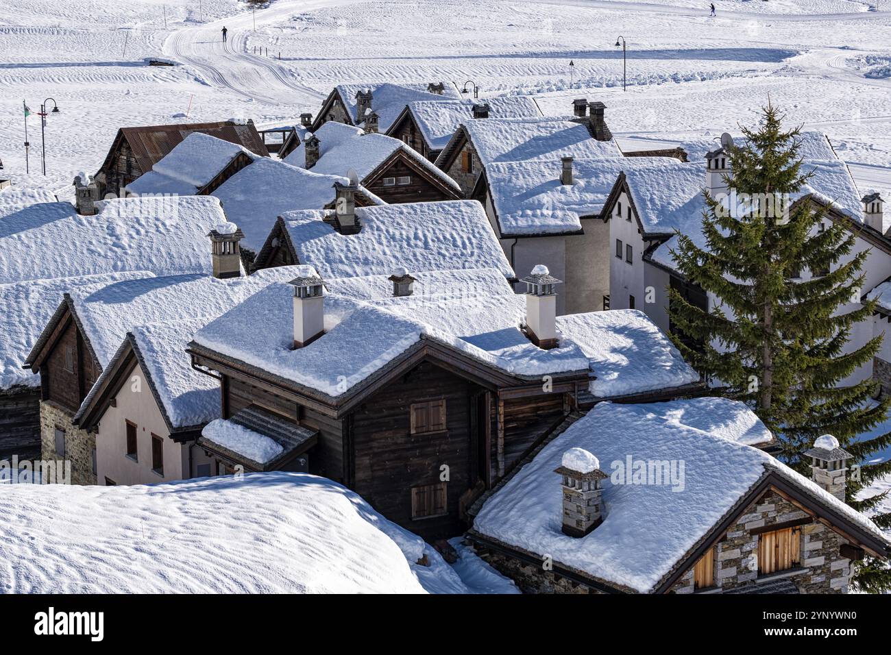 Villages local hi-res stock photography and images - Alamy