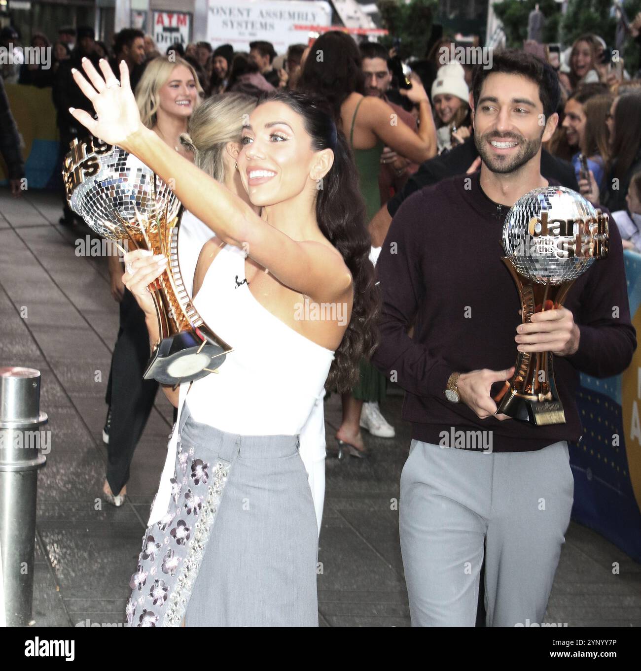 Joey graziadei and jenna johnson 2024 hi-res stock photography and ...