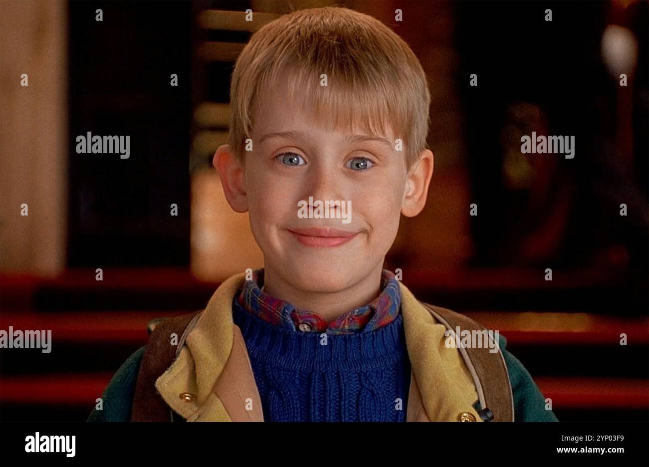 HOME ALONE 2: LOST IN NEW YORK 1992 20th Century Fox film with Macaulay Culkin as 10 year old ...