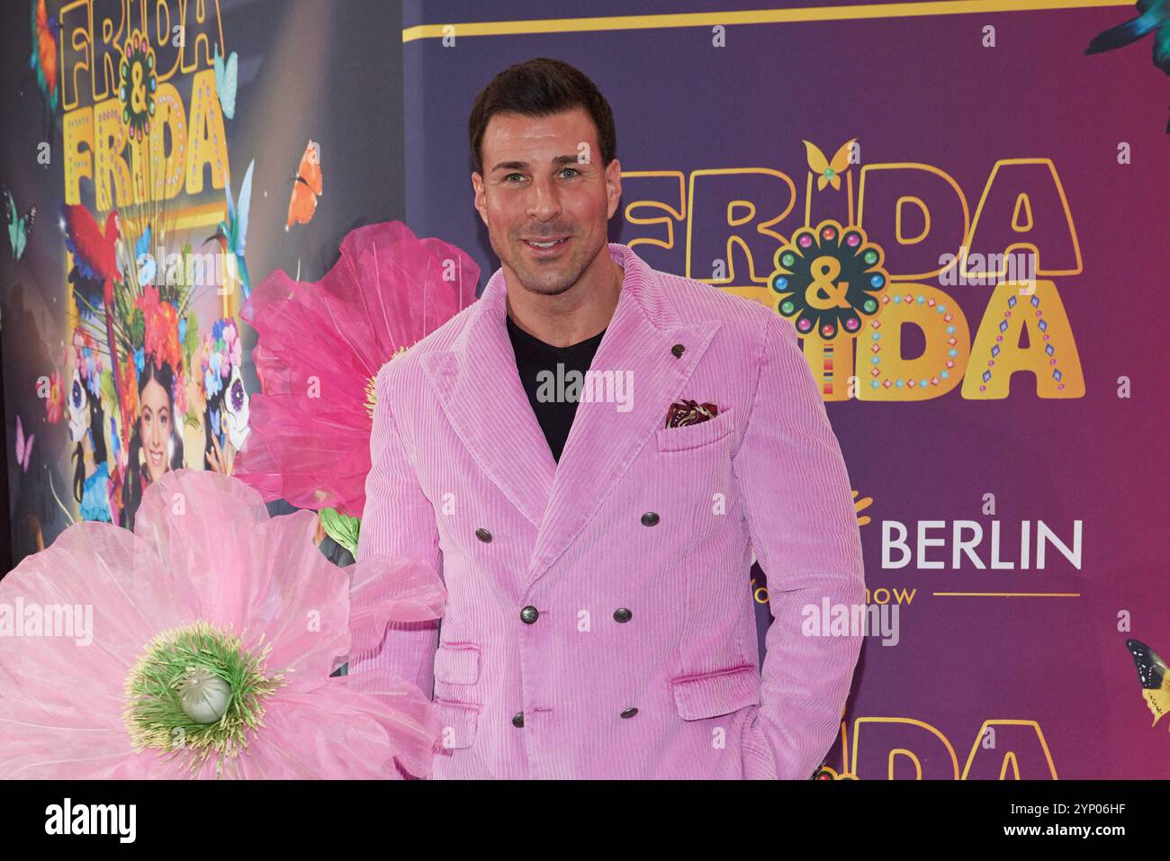 Leonard Freier - Premiere der Young Show Frida & Frida im ...