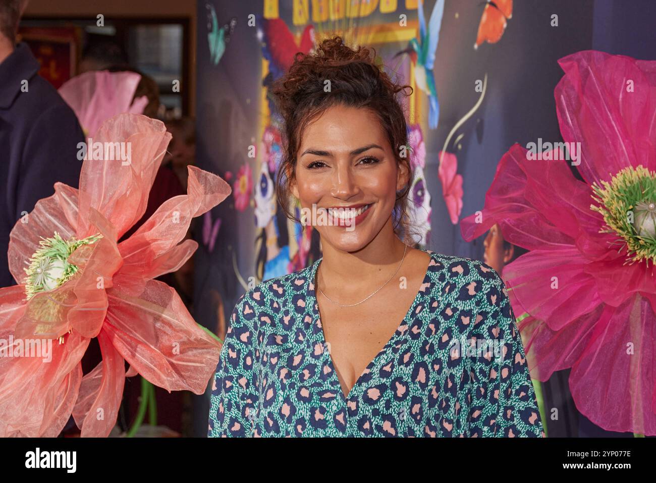 Amy Mussul - Premiere der Young Show Frida & Frida im ...