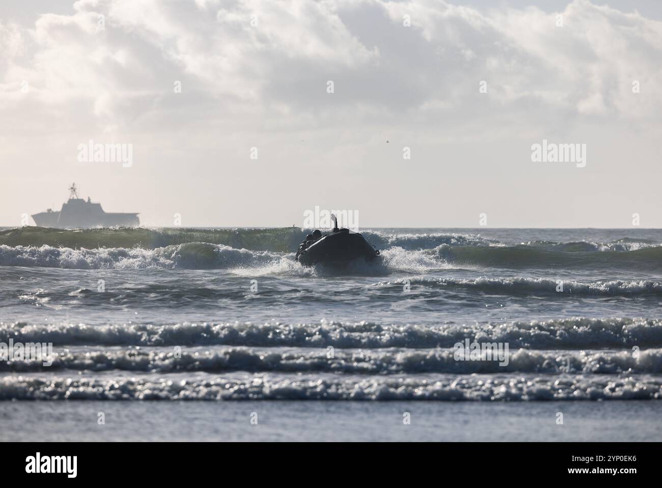 U.S. Marines with Bravo Company, 1st Battalion, 7th Marine Regiment ...
