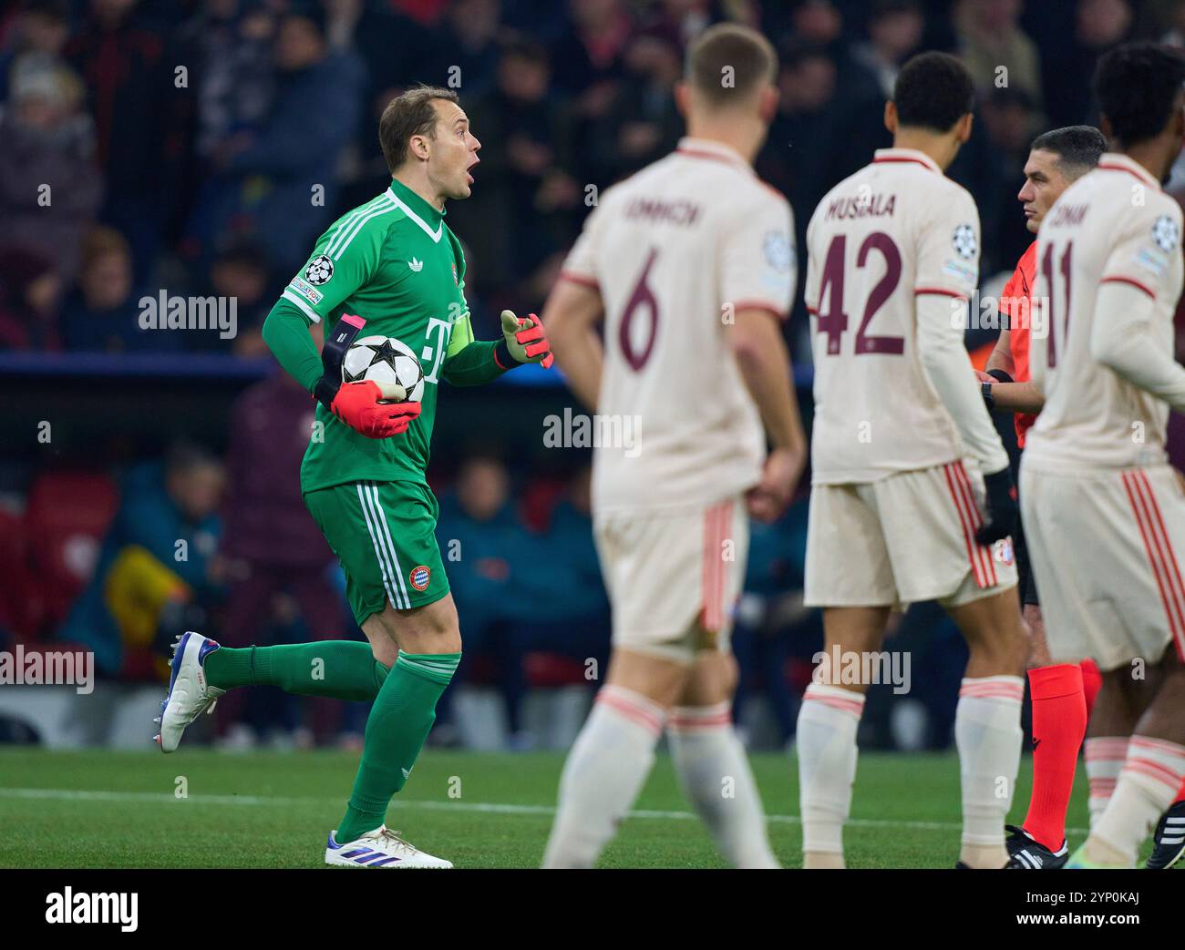 Manuel NEUER, goalkeeper FCB 1 in the League Phase MD5 match FC BAYERN ...