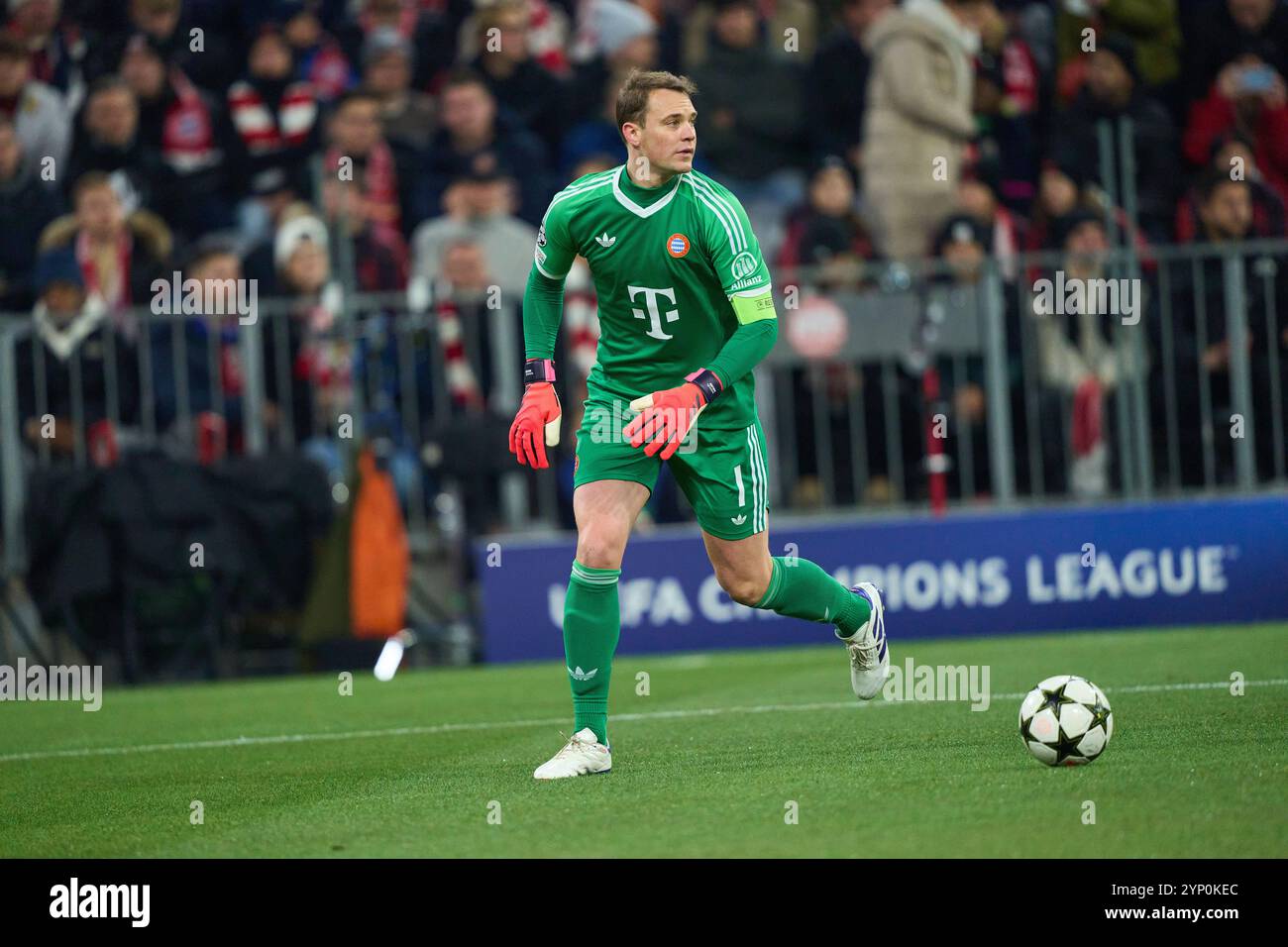 Manuel NEUER, goalkeeper FCB 1 in the League Phase MD5 match FC BAYERN ...
