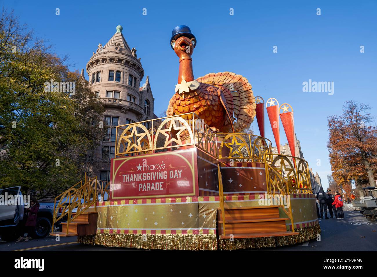 USA. 27th Nov, 2024. The Thanksgiving Turkey float. Balloons and floats ...