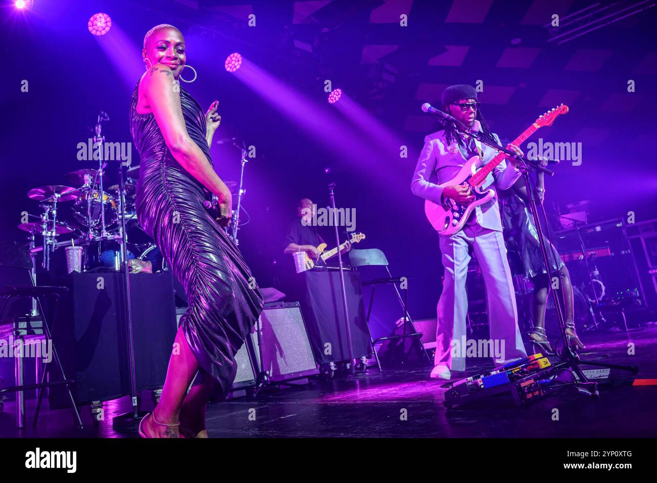 Nile Rodgers & Chic - Nile Rodgers, Jerry Barnes, Kimberly Davis, Audrey Martells Original and ...