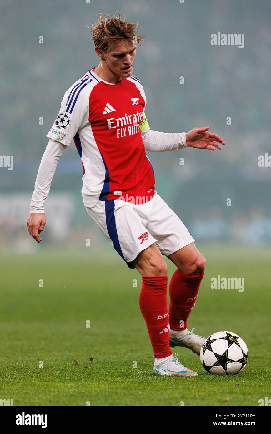 Odegaard saka martinelli hi-res stock photography and images - Alamy