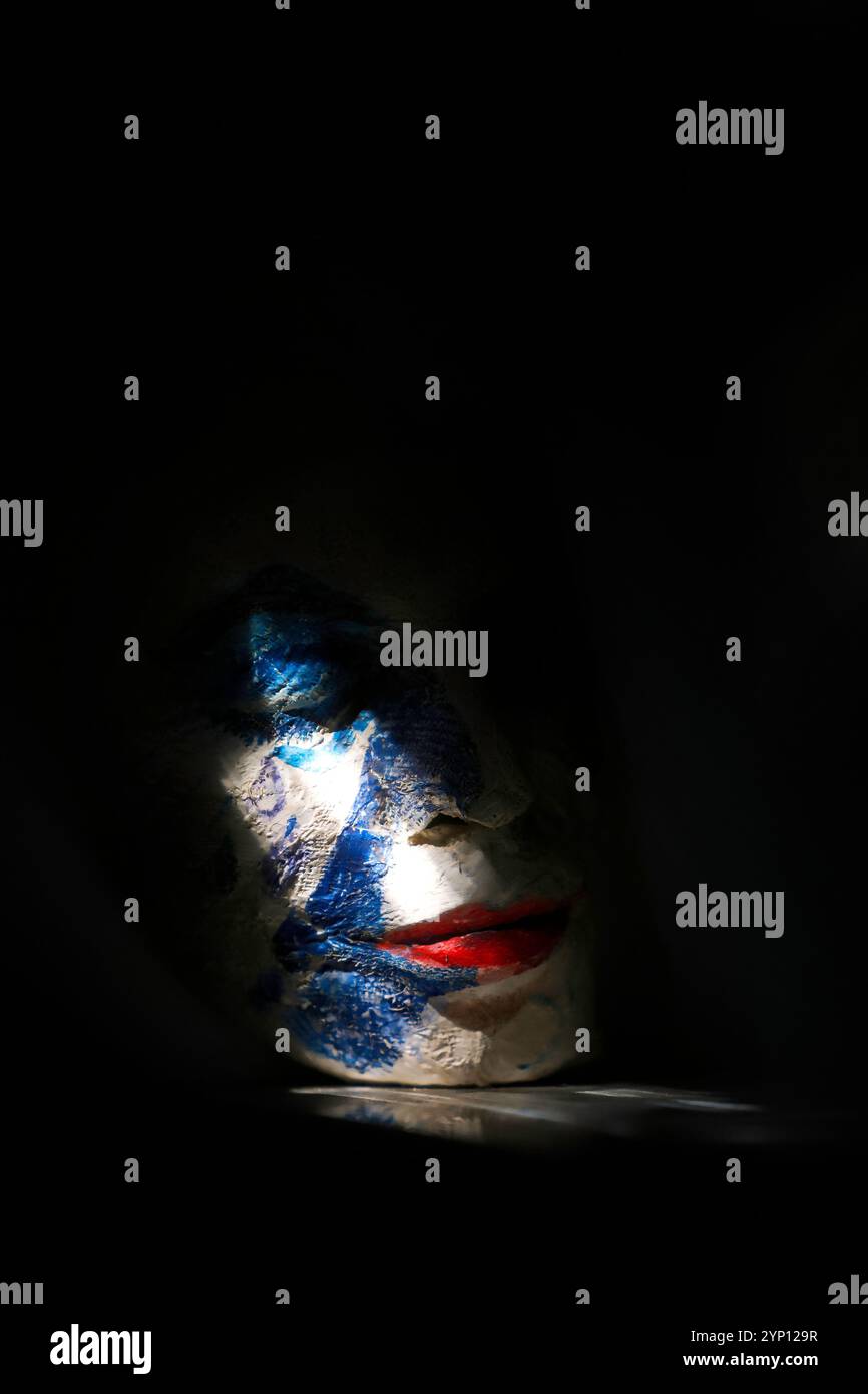 Artistic plaster hi-res stock photography and images - Alamy