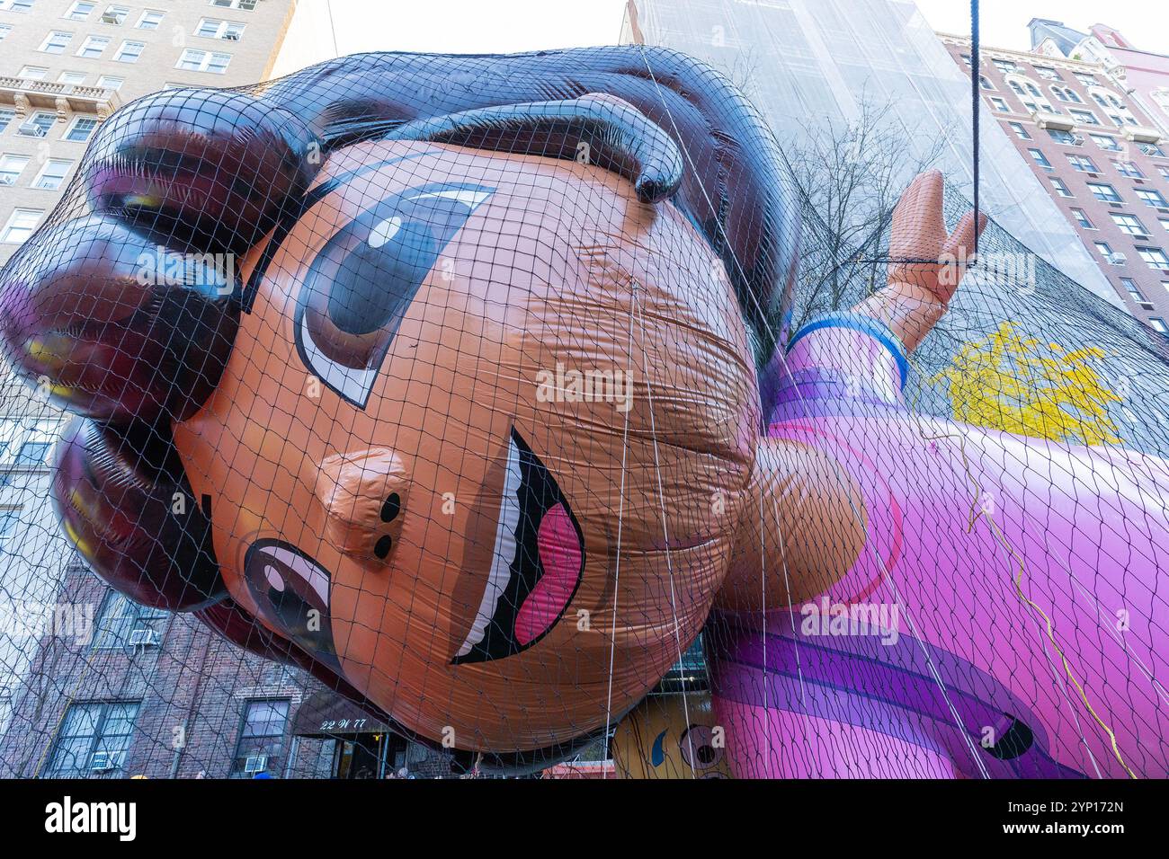 New York, NY, USA, 27 November 2024: Members of the Macy's inflation ...
