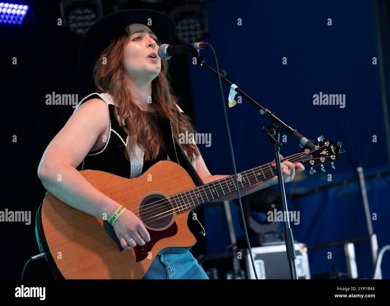 Amy Moore preforming at Wychwood Music Festival 2024, Cheltenham ...