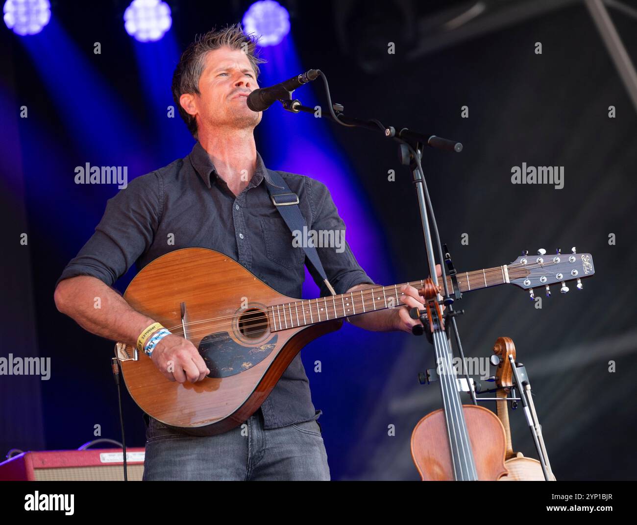 seth lakeman preforming at Wychwood Music Festival 2024, Cheltenham ...
