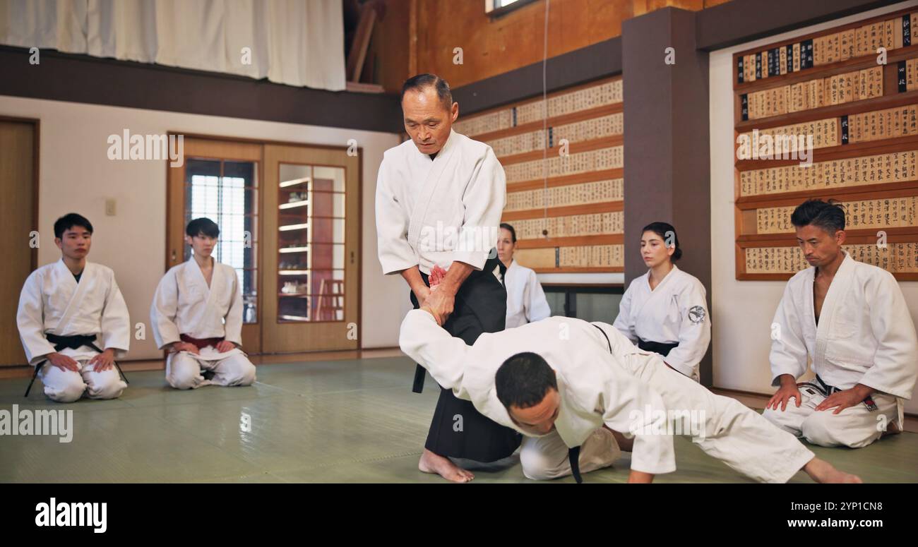 Female karate instructor training hi-res stock photography and images ...
