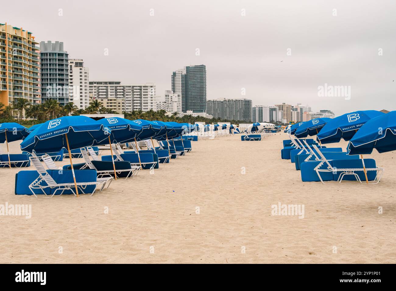 Winter scene miami beach overcast hi-res stock photography and images ...