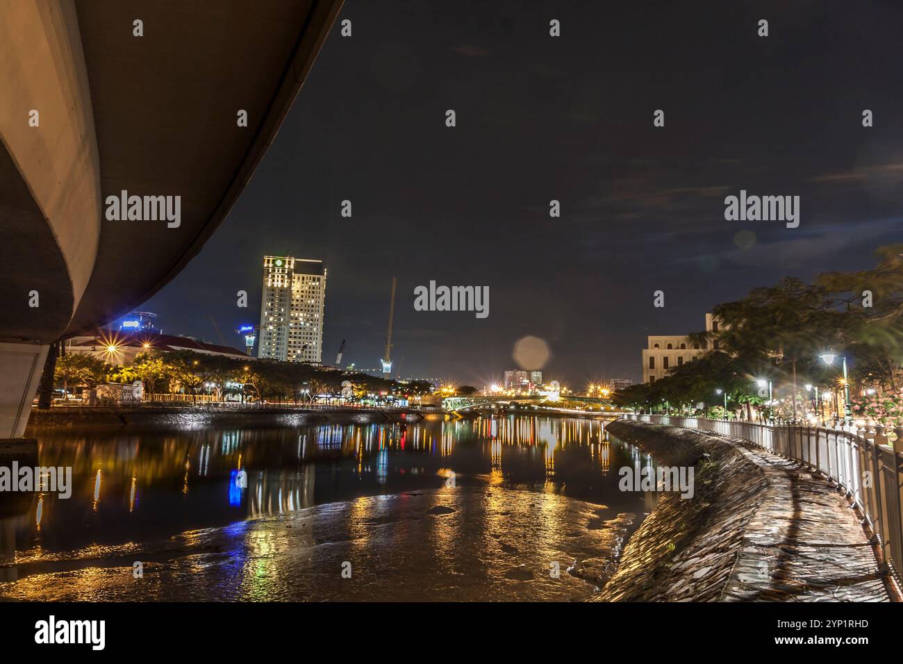 Ho Chi Minh City night view - the beauty of non-sleep city in Vietnam ...