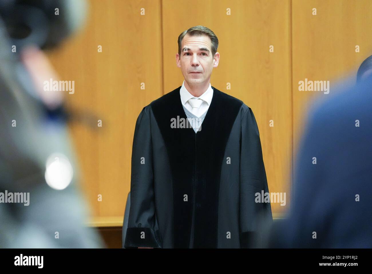 Hamburg, Germany. 28th Nov, 2024. Stefan Philipp, presiding judge at ...