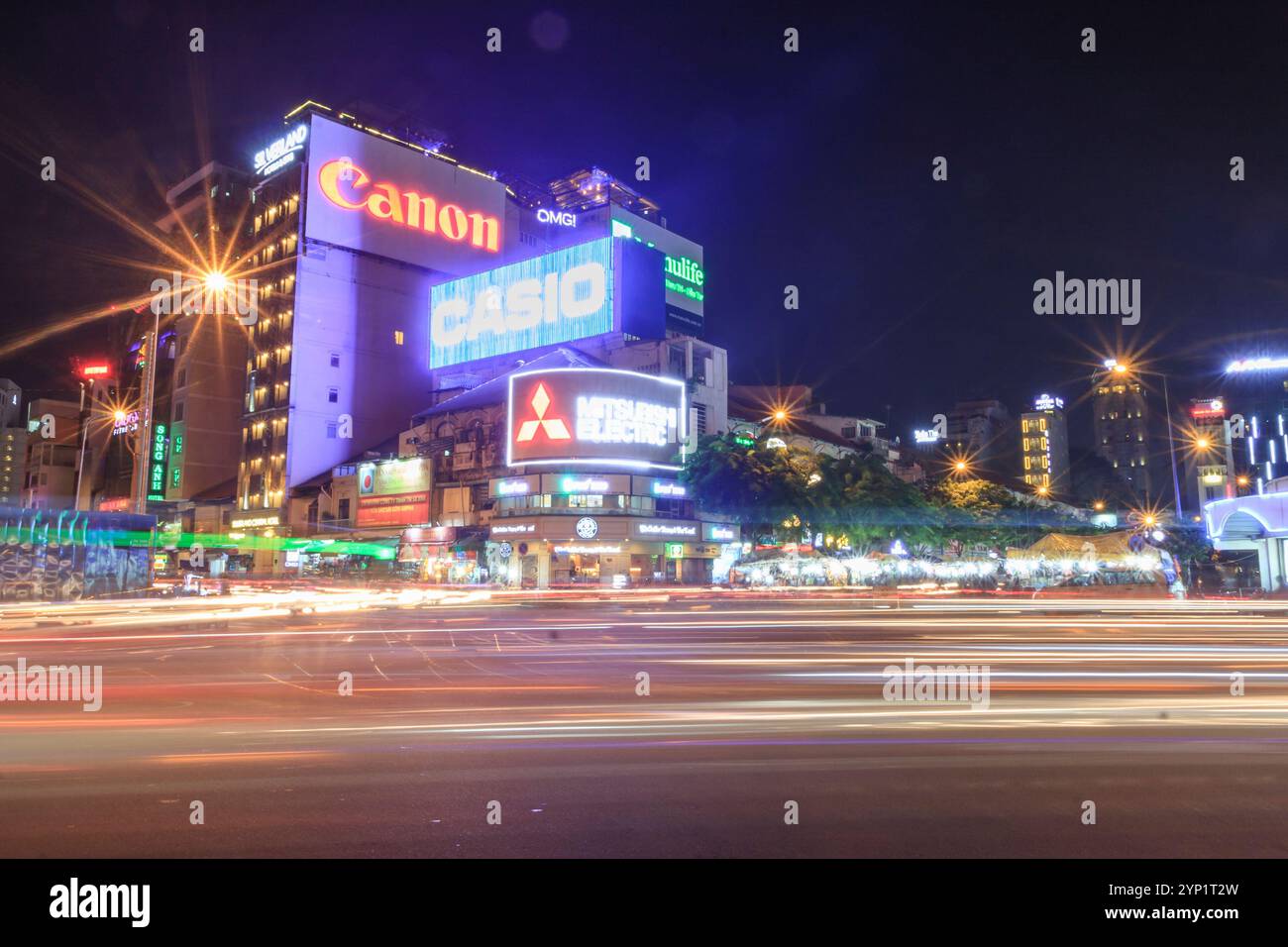 Ho Chi Minh City night view - the beauty of non-sleep city in Vietnam ...