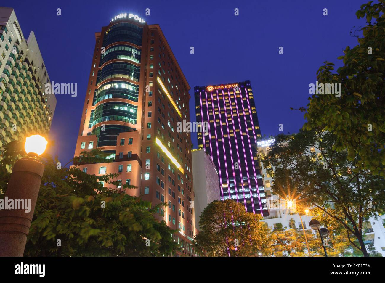 Ho Chi Minh City night view - the beauty of non-sleep city in Vietnam ...