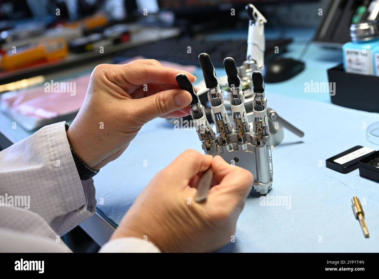 Otto bock prosthesis hi-res stock photography and images - Alamy