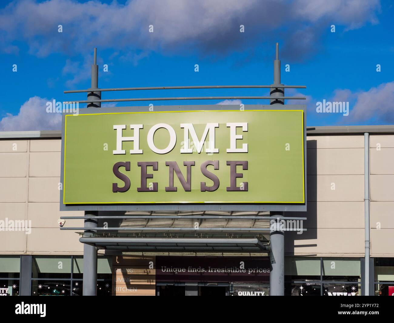 Homesense reading hi-res stock photography and images - Alamy