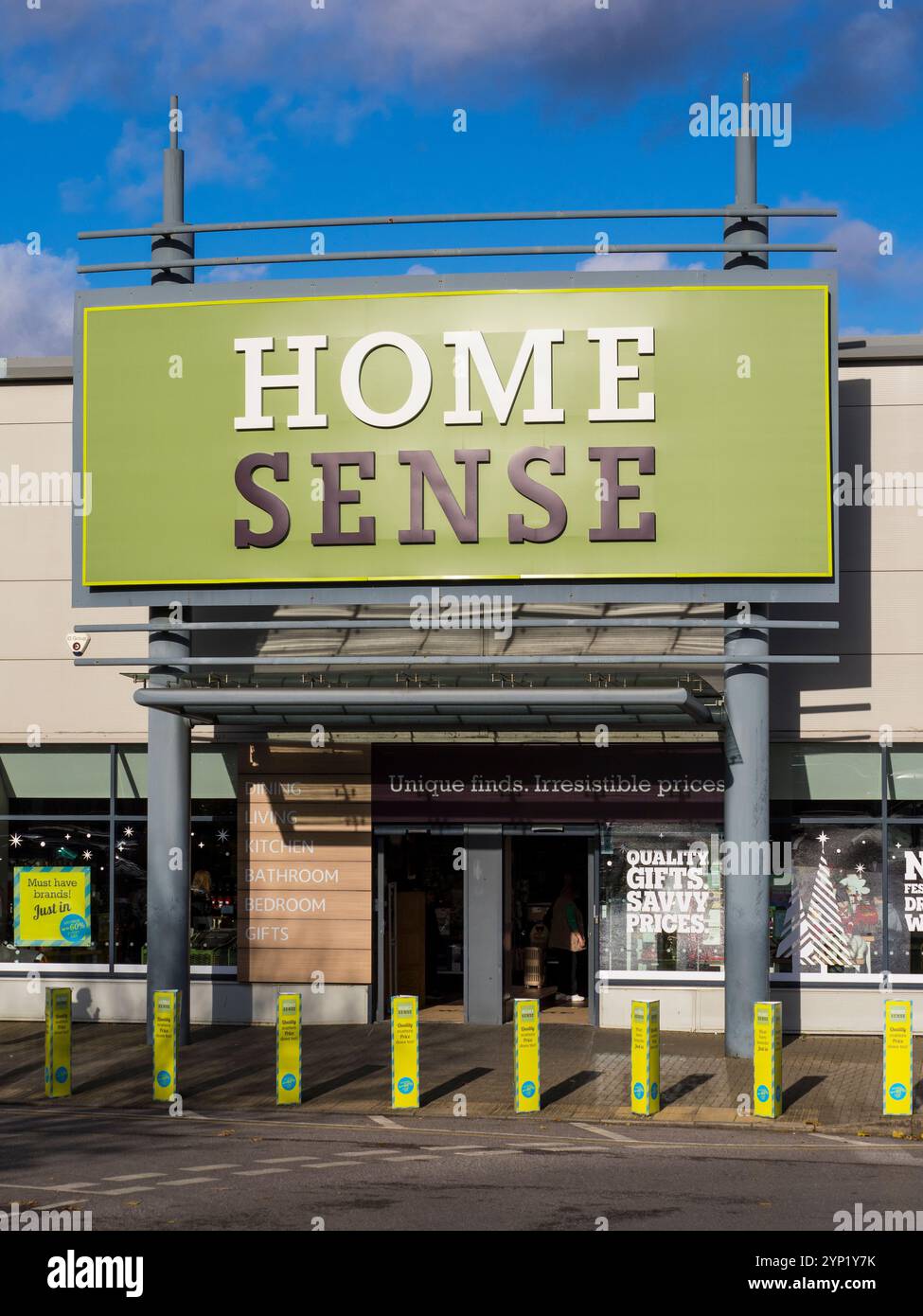Homesense reading hi-res stock photography and images - Alamy