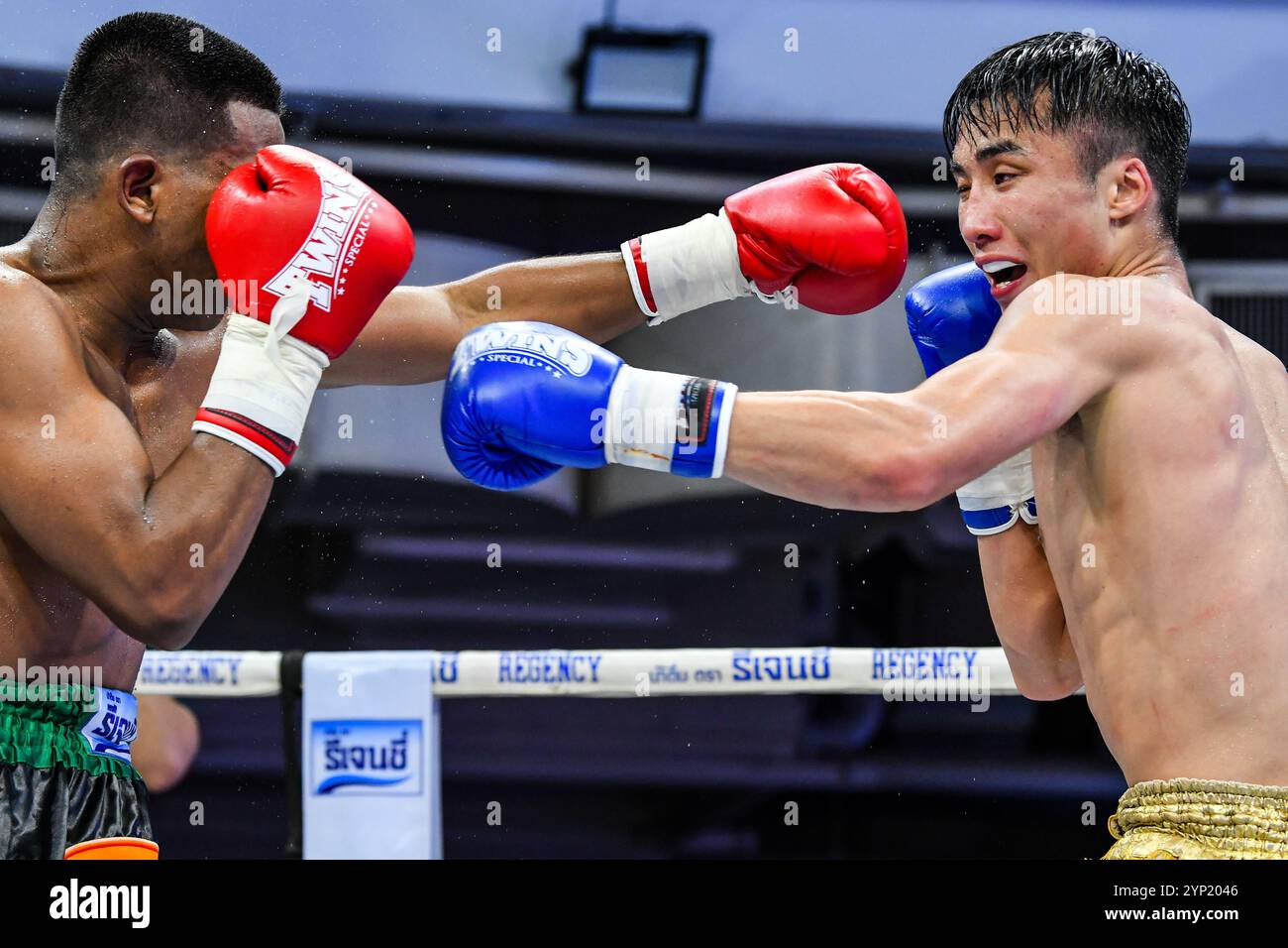 Bangkok, Thailand. 27th Nov, 2024. Yangyang Li (R) and Phongthep Homjui (L) seen in action ...
