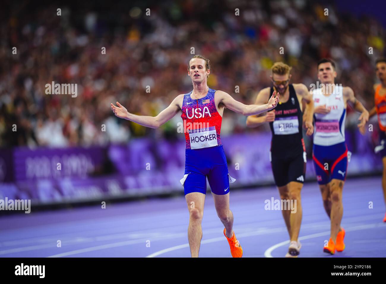 Cole Hocker winning in the 1500 meters at the Paris 2024 Olympic Games ...