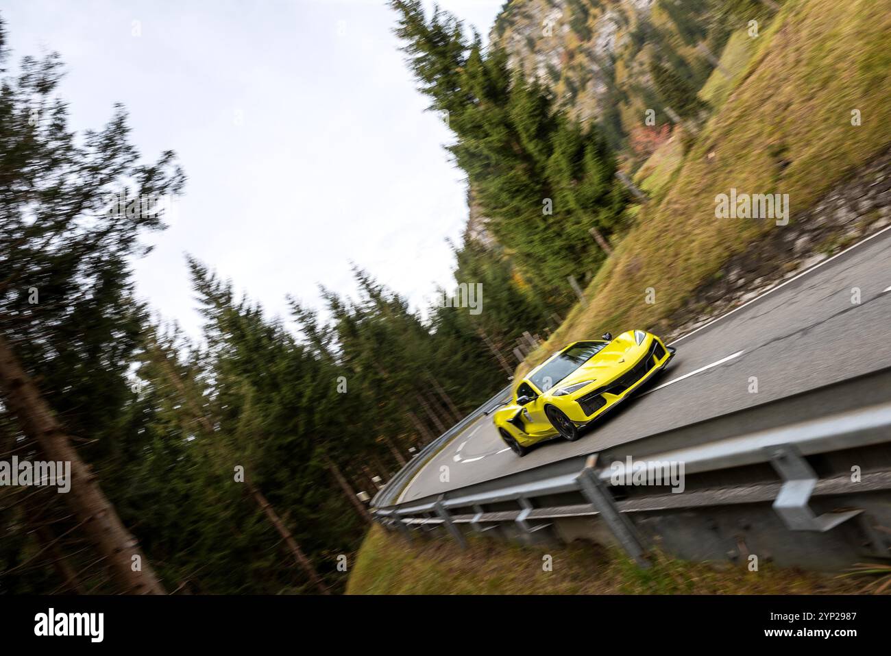 Chevrolet Corvette C8 Z06 at Classic Car Race, Jochpass Oldtimer ...