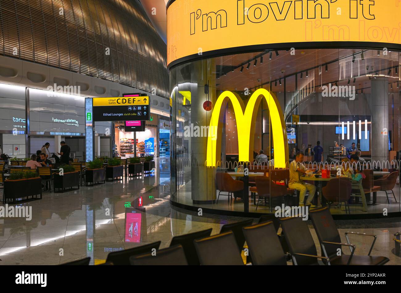 Inside a mcdonalds restaurant hi-res stock photography and images - Alamy