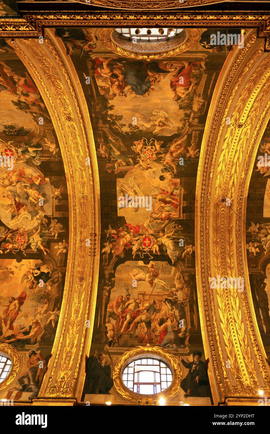 With renaissance painted ceiling hi-res stock photography and images ...