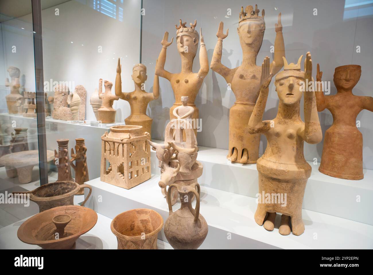 Iraklio museum, view of a display showing five ancient Minoan clay ...