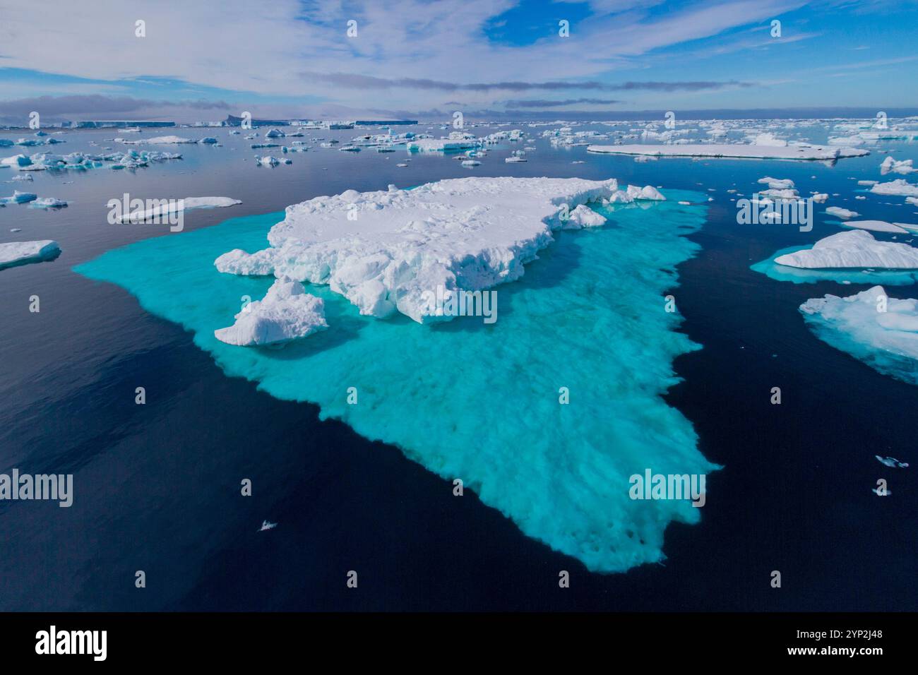 Icebergs and sea ice in the Weddell Sea on the eastern side of the ...