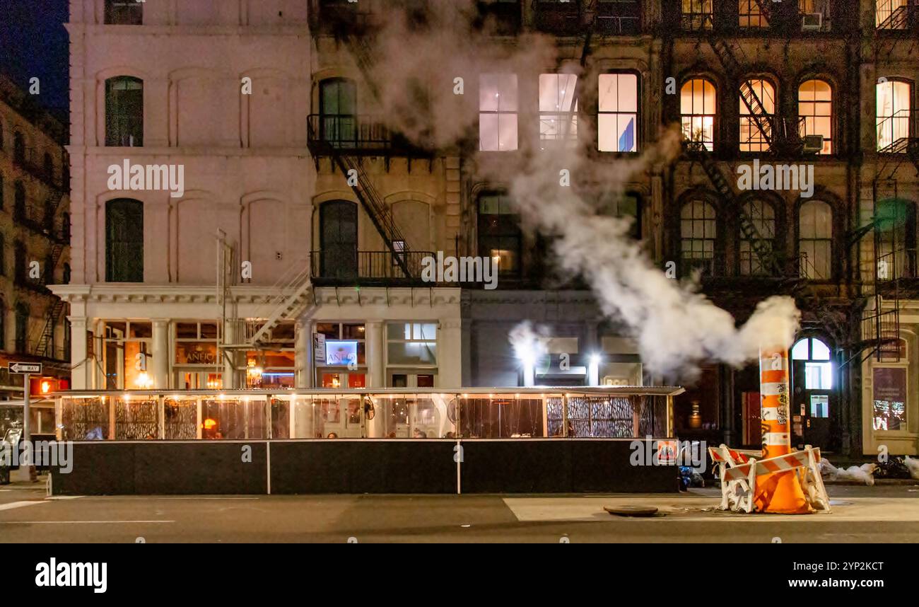 Emissions system hi-res stock photography and images - Alamy