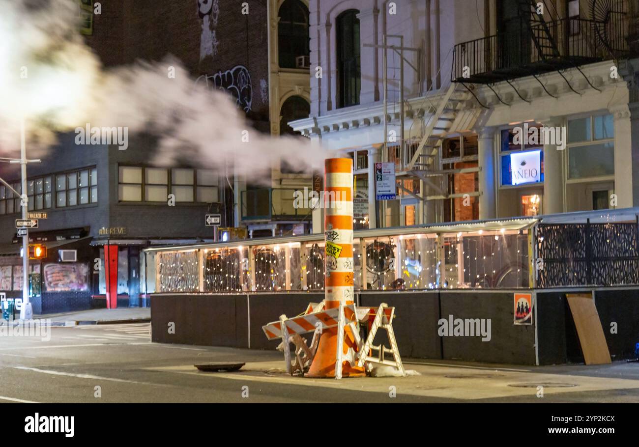 Steam stack new york city street hi-res stock photography and images ...