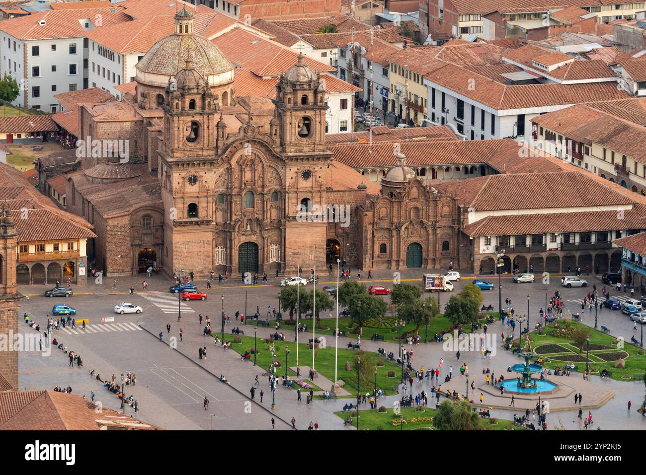 Church of the Society of Jesus at Plaza de Armas Square, UNESCO World ...