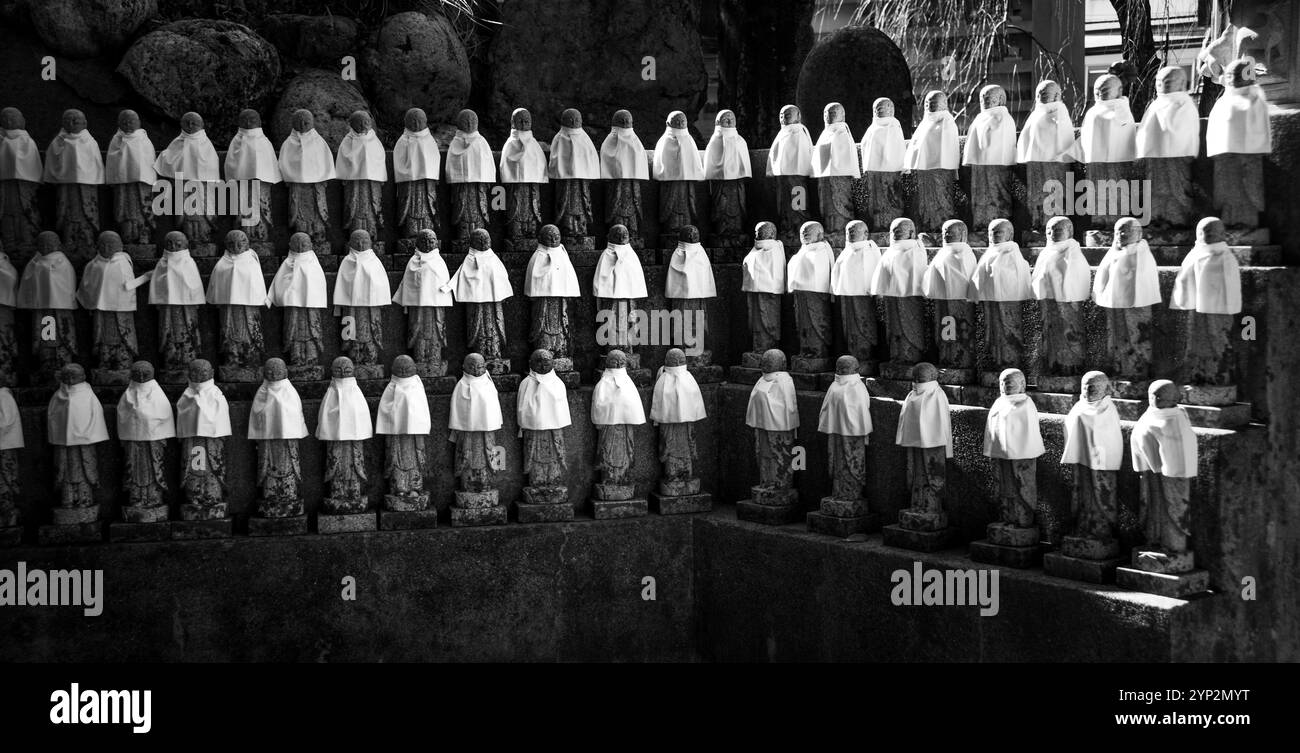 Hundreds of Jizo, Buddha statues, Zen Buddhism, Yoshino, Nara, Honshu ...