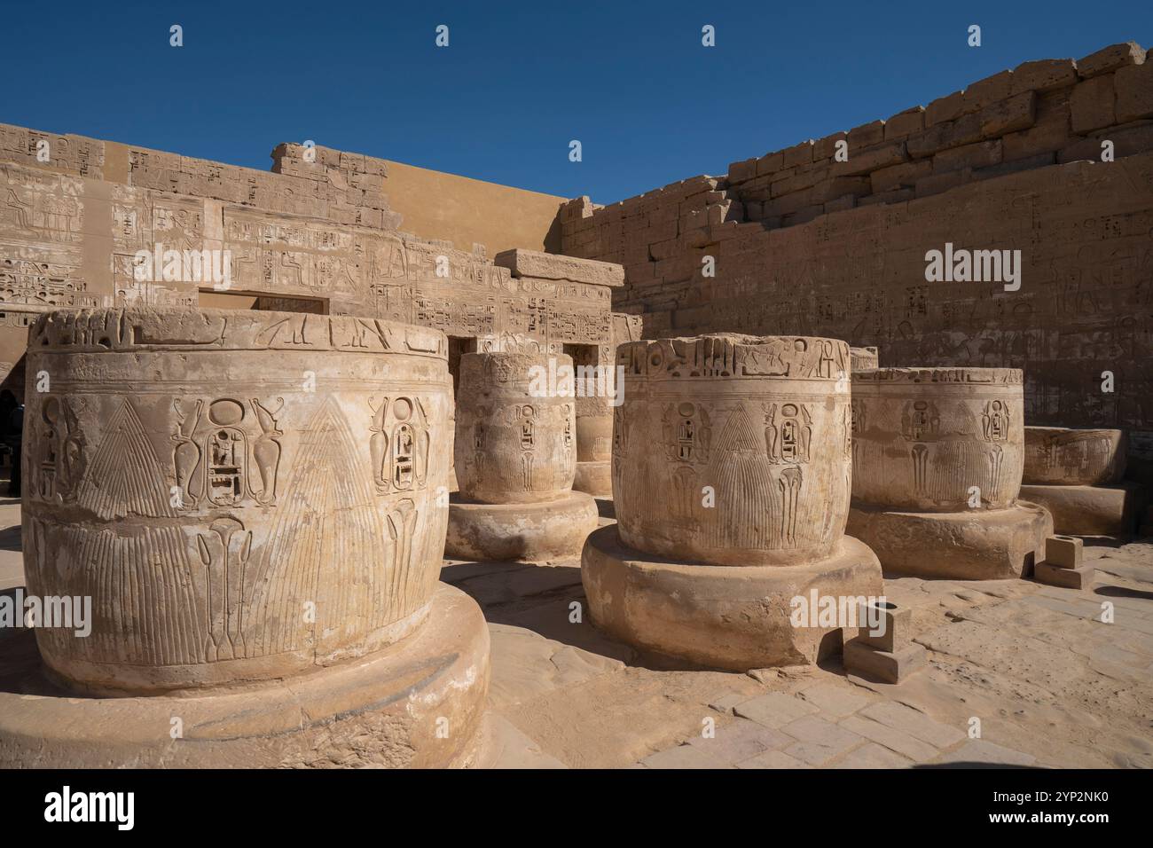 Temple of Ramesses III, Medinat Habu, UNESCO World Heritage Site ...